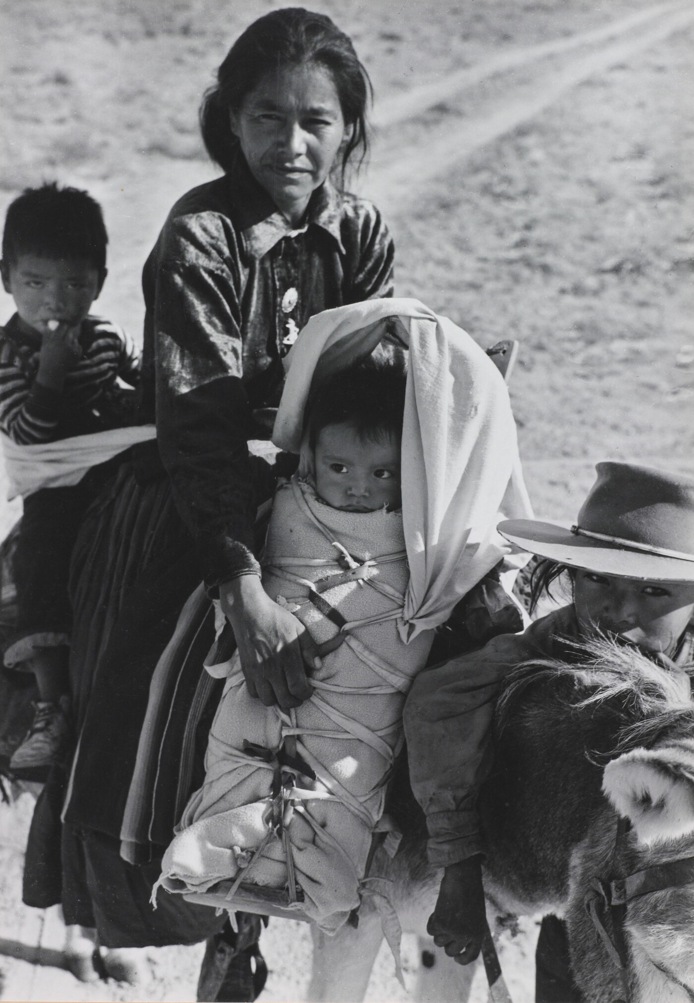 Navaho Woman and Children | Amon Carter Museum of American Art