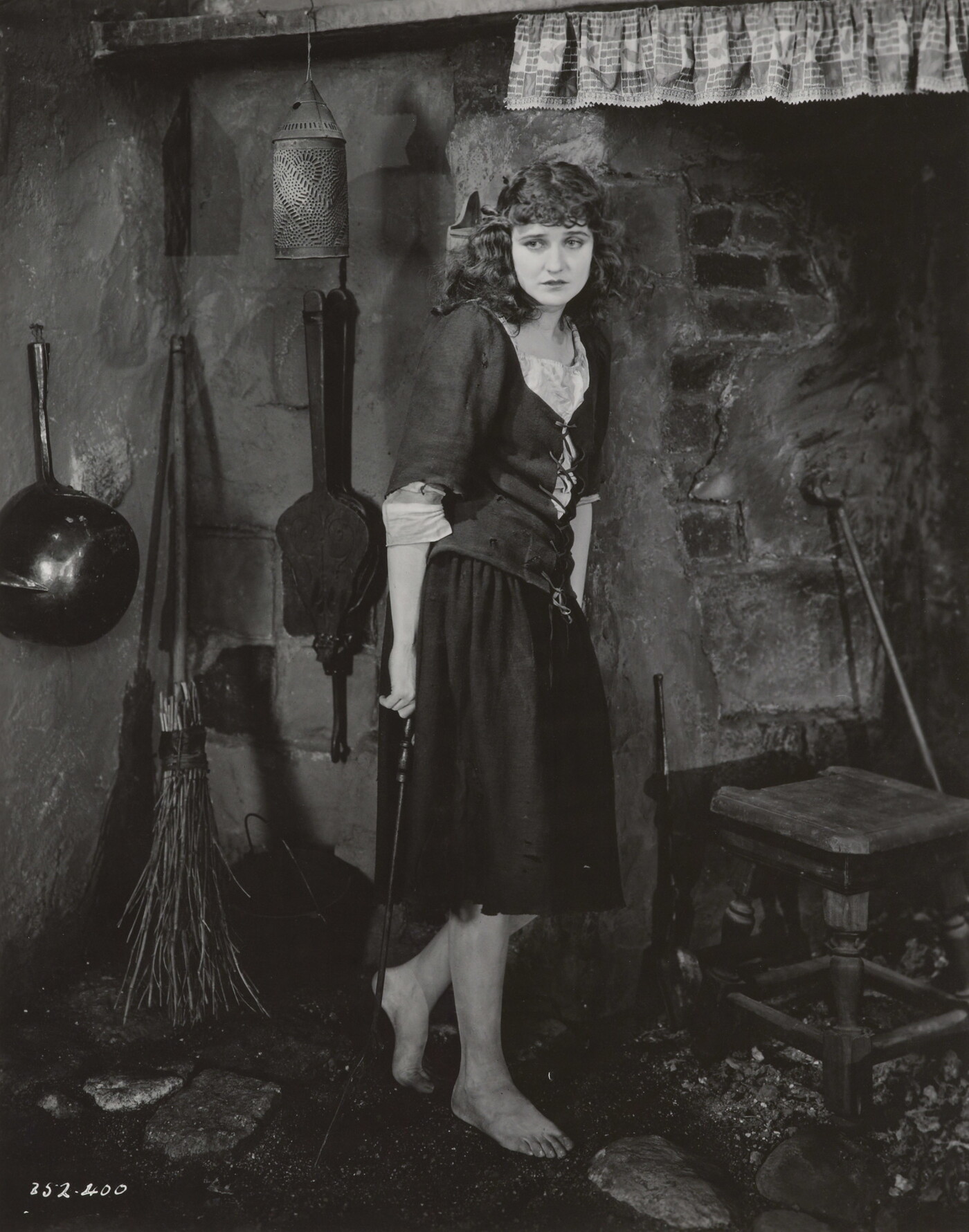 [Agnes Ayres with broom in Cinderella sequence, "Forbidden Fruit ...