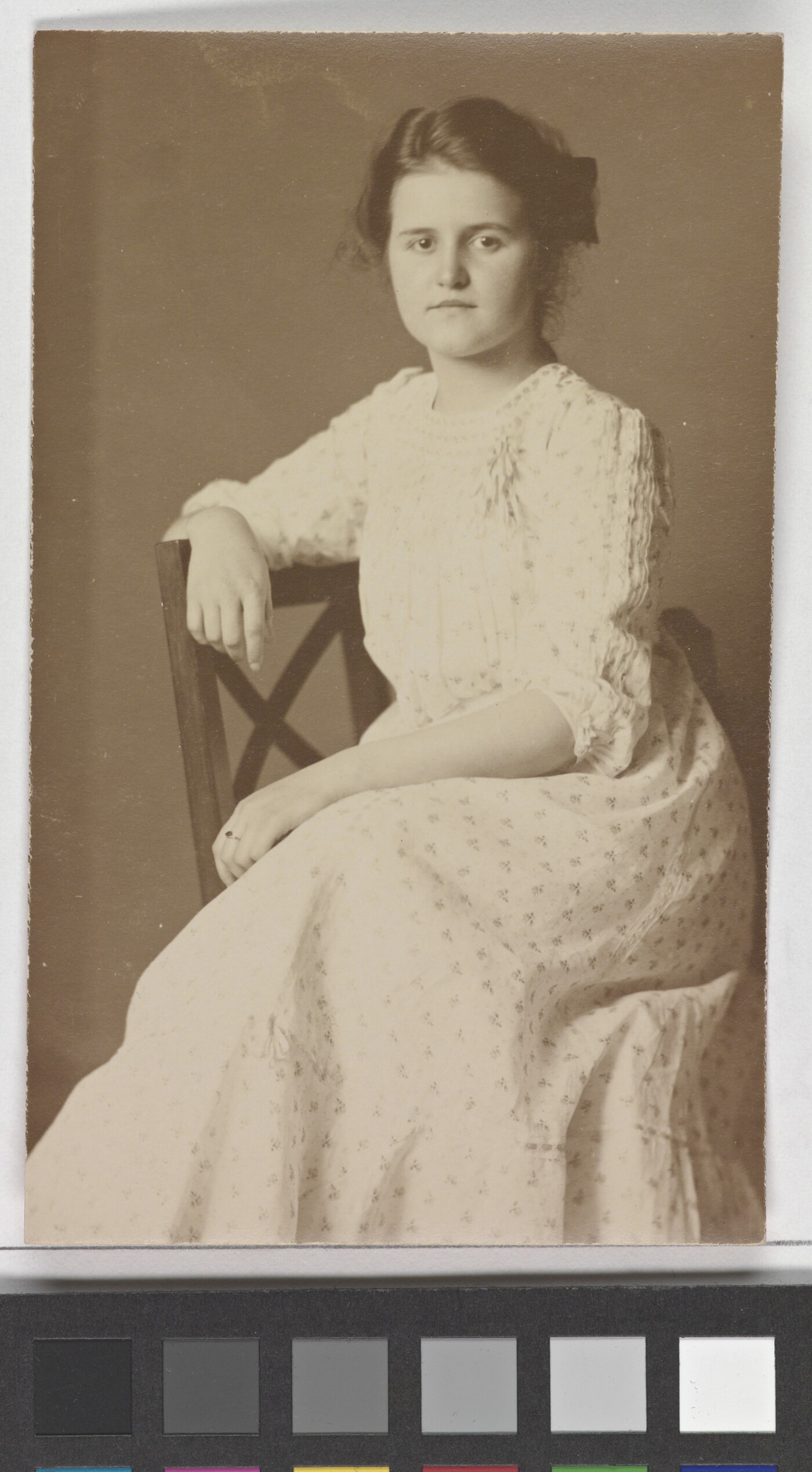 [Portrait of Clara Sipprell sitting in a chair] | Amon Carter Museum of ...