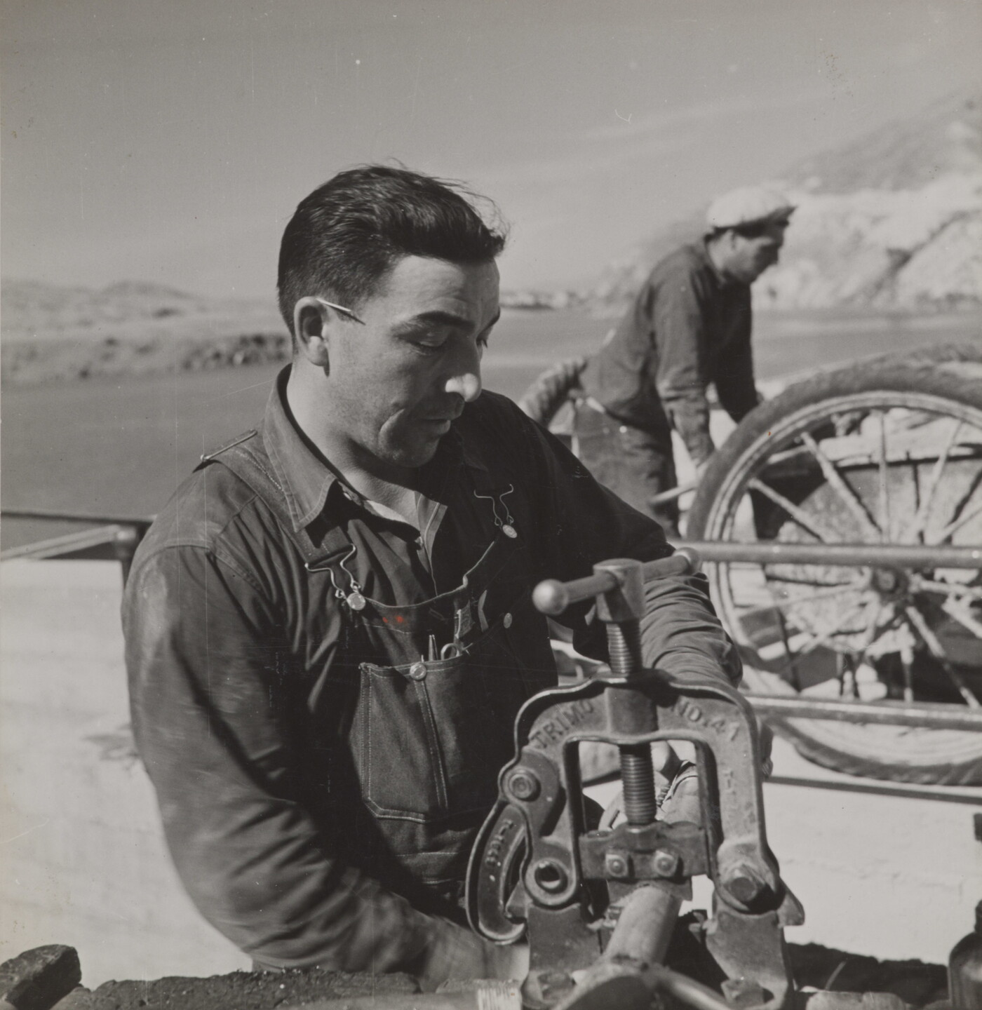 Electrician Stringer at Work at Irrigation Pumping Station, Flathead ...