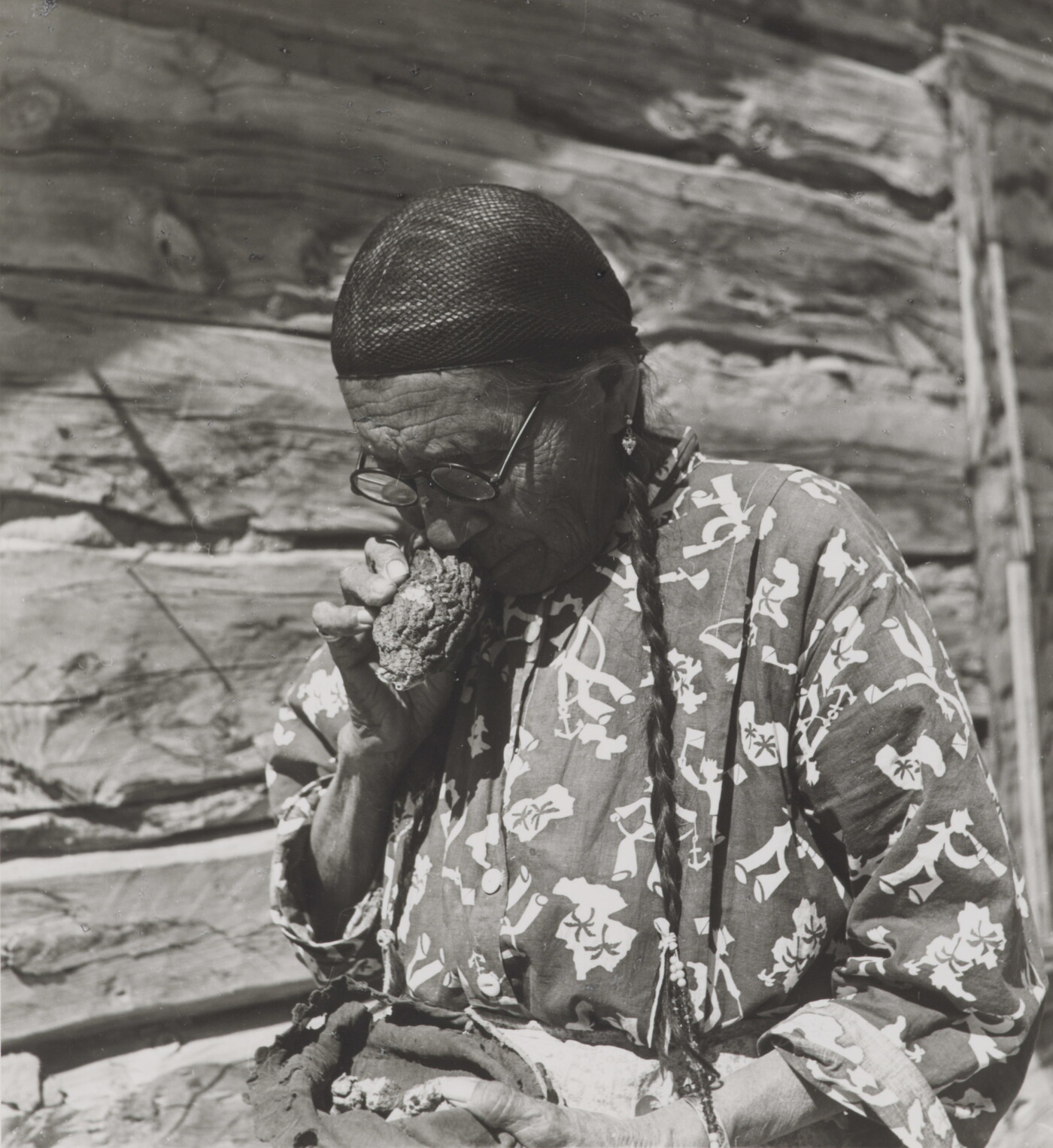 Mrs. Morrisette Tests a Medicinal Herb from Her Medicine Bundle | Amon ...