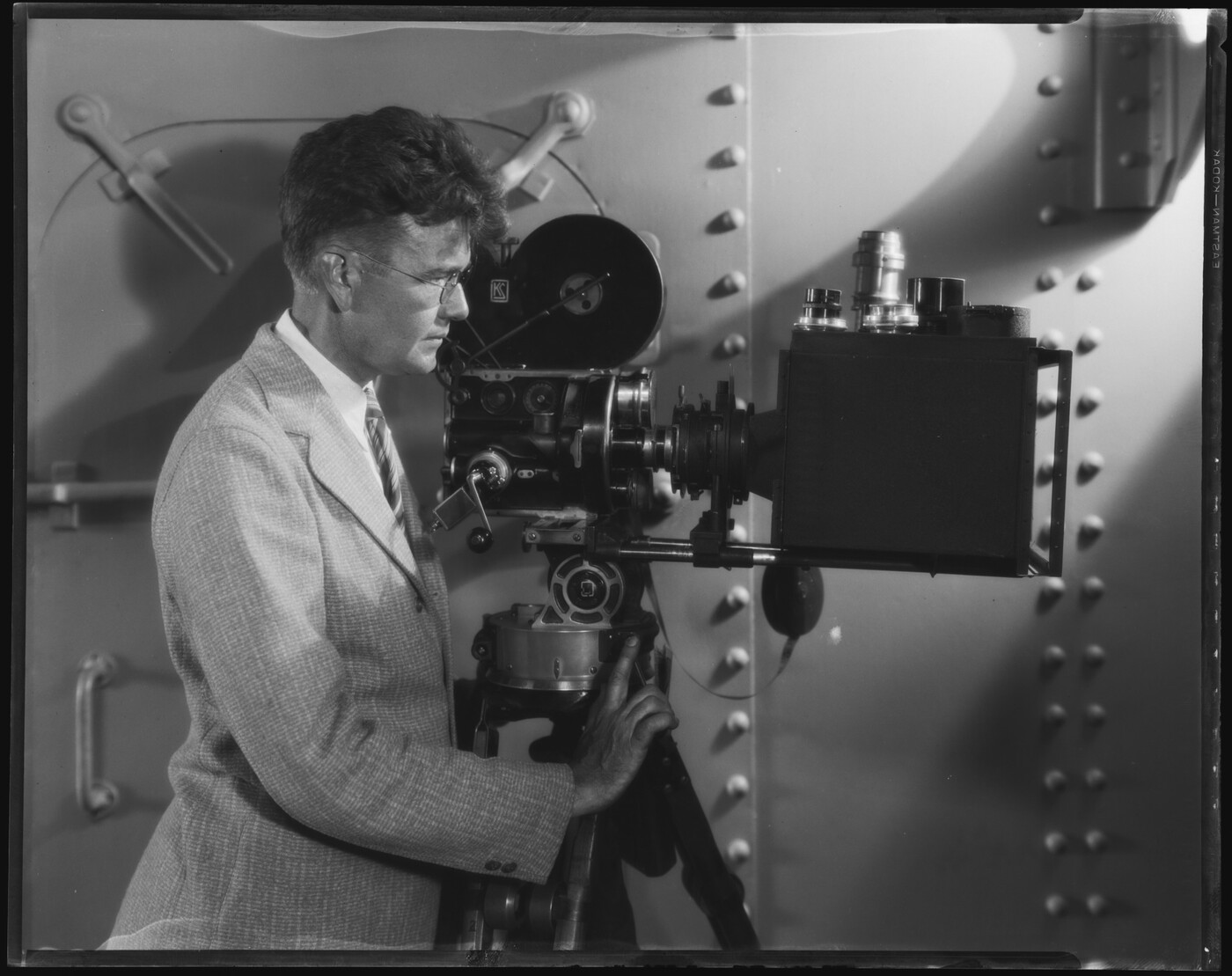 [Karl Struss and movie camera] | Amon Carter Museum of American Art