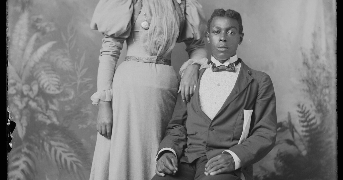 Lewis Hamilton and Girl | Amon Carter Museum of American Art