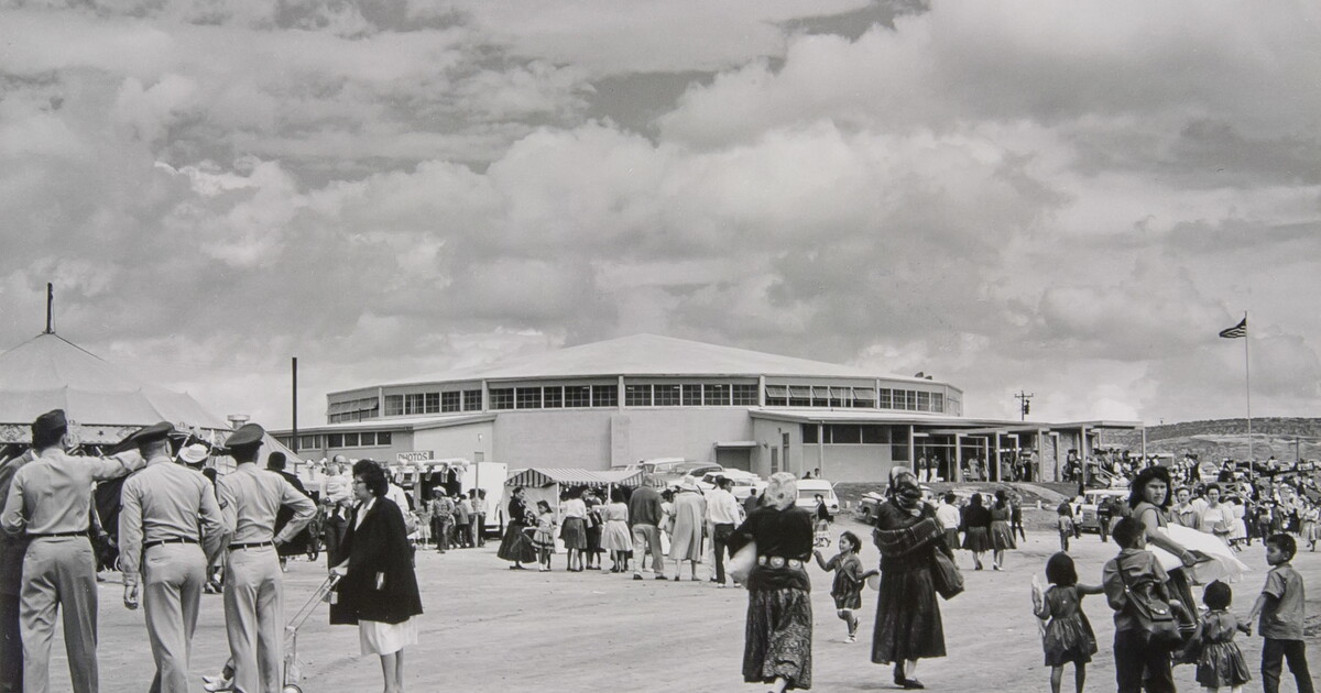 Window Rock Fair, Community Center | Amon Carter Museum of American Art