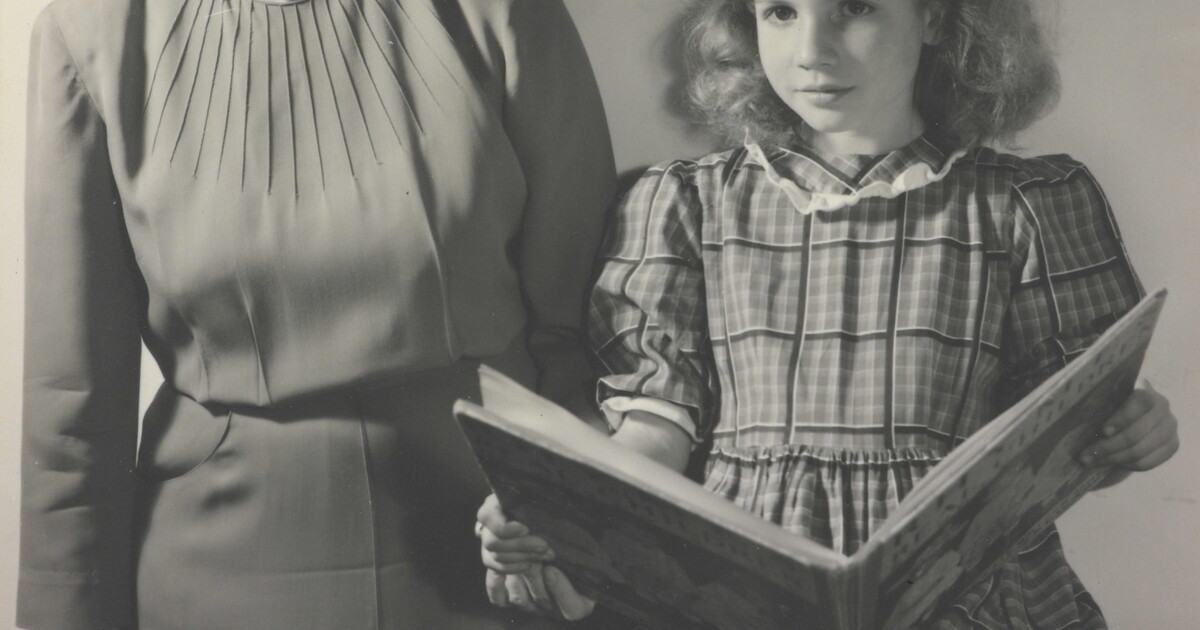 [Alice Warder and mother] | Amon Carter Museum of American Art