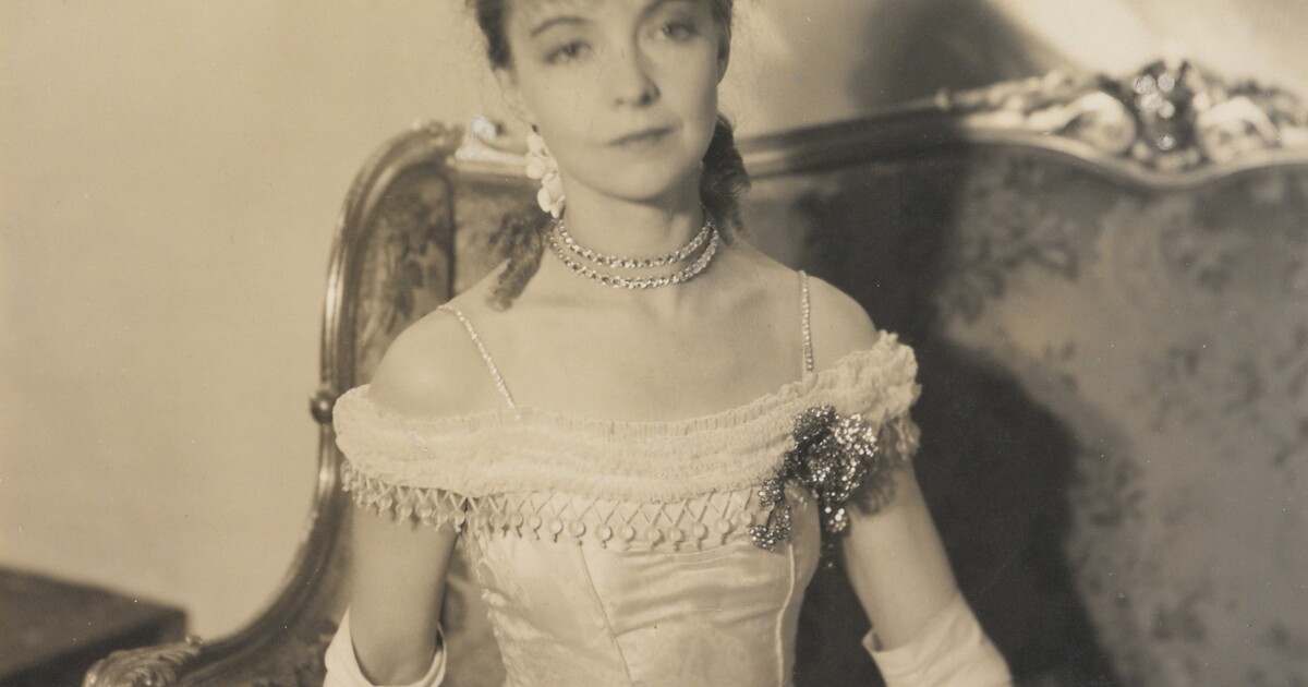 Lillian Gish as Camille. Central City, Colorado | Amon Carter Museum of ...