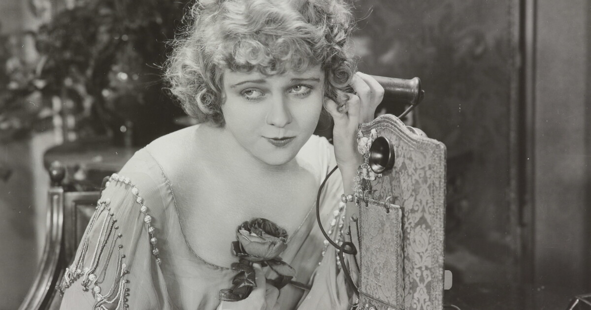 [Wanda Hawley using telephone, "Affairs of Anatol"] | Amon Carter ...