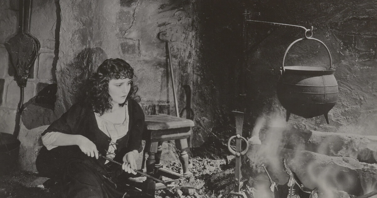 [Agnes Ayres in Cinderella sequence, "Forbidden Fruit"] | Amon Carter ...