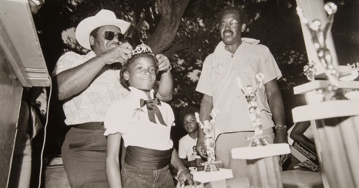 Tour | Black Every Day: Photographs from the Carter Collection | Amon ...