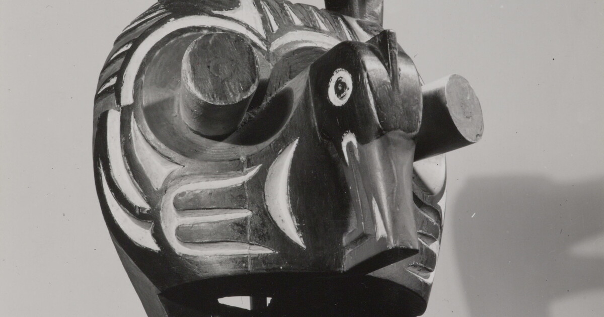 Wooden Mask, Cowichan, Vancouver Island, Indian Art Exhibition | Amon ...